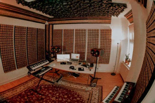 Room. Sound. Design. – by t.akustik