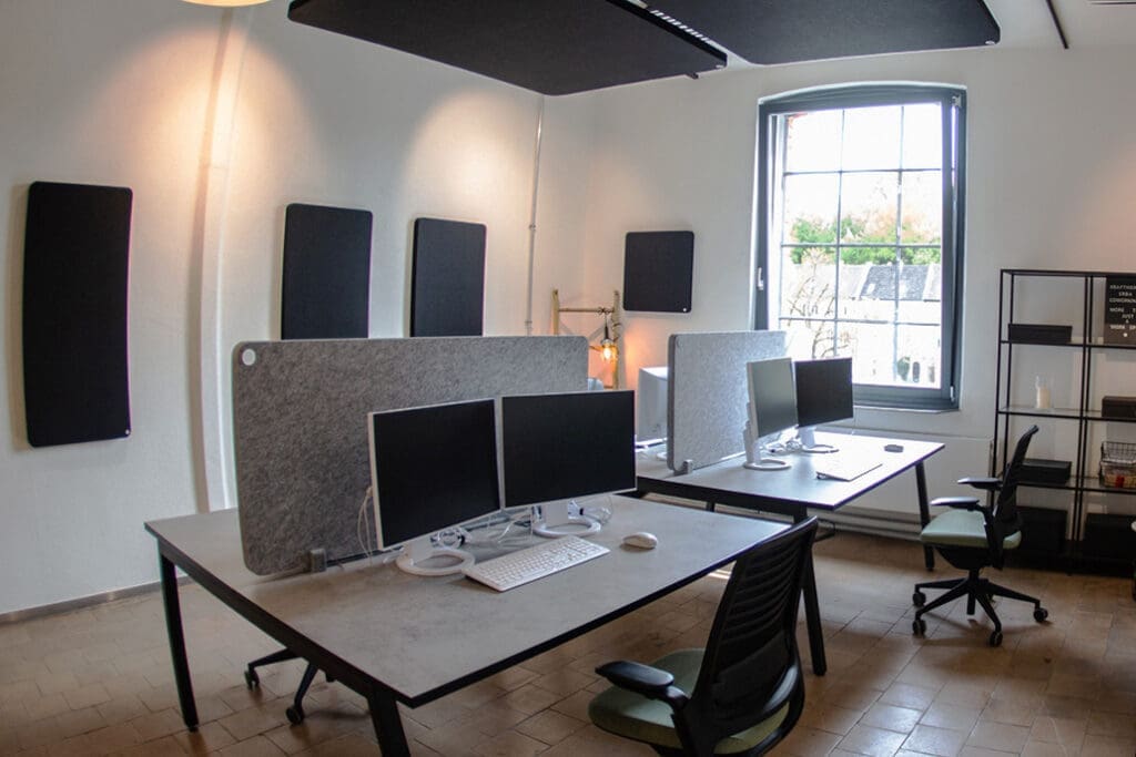 Room. Sound. Design. – by t.akustik